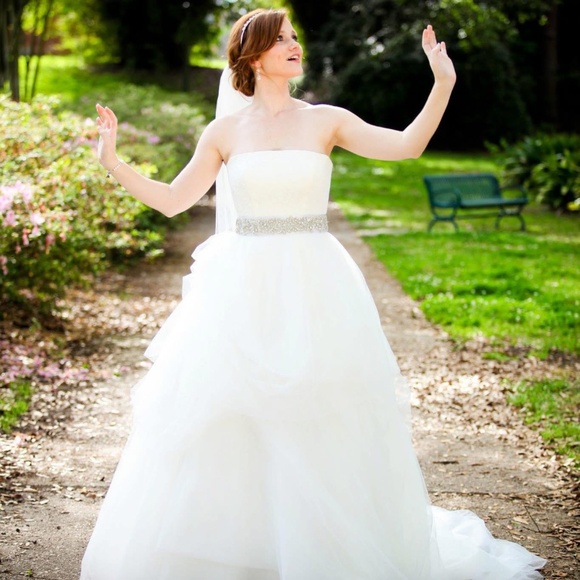 Vera Wang | Dresses | Vera Wang White Collection Wedding Dress | Poshmark